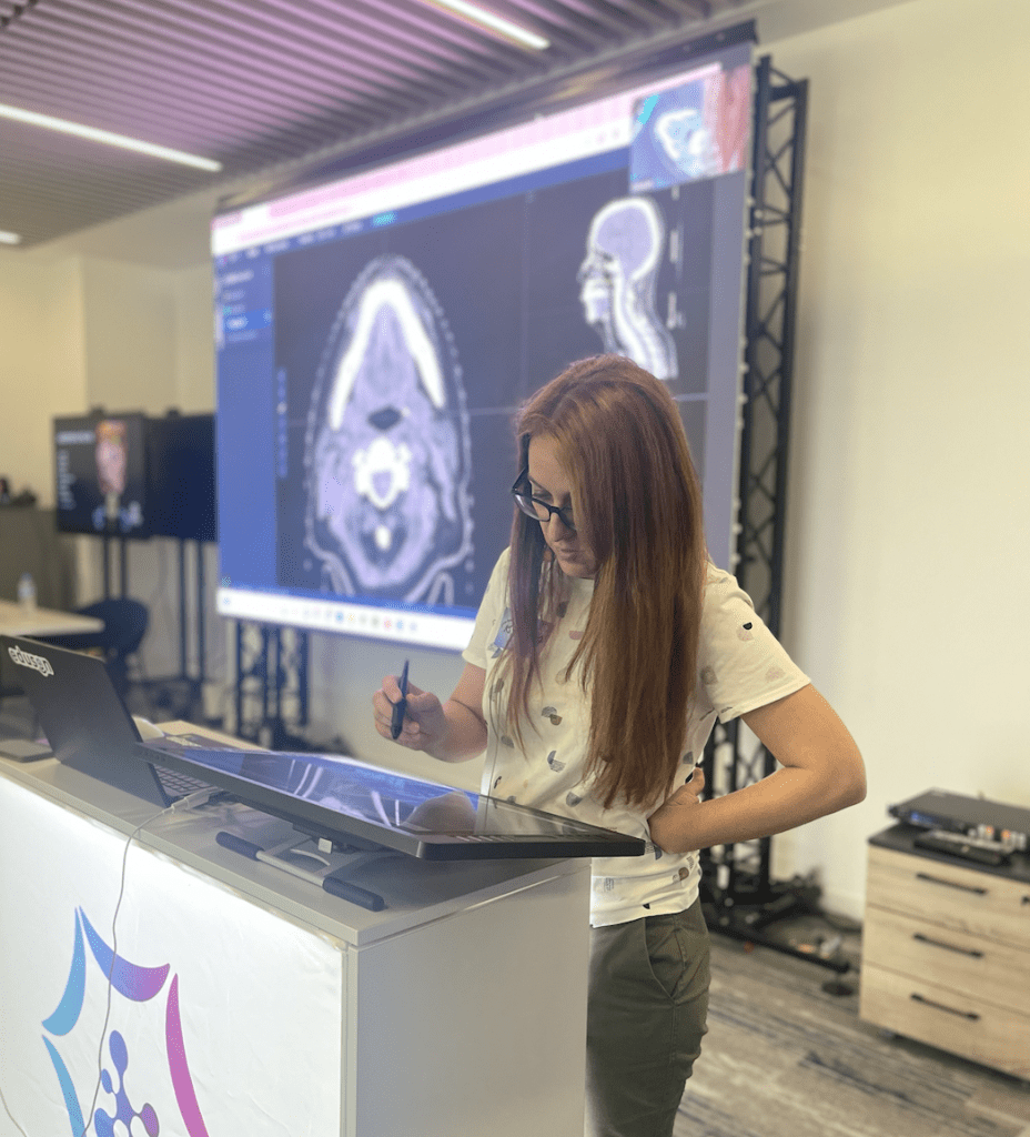 Workshop on Mastering Head & Neck Contouring - Synaptiq